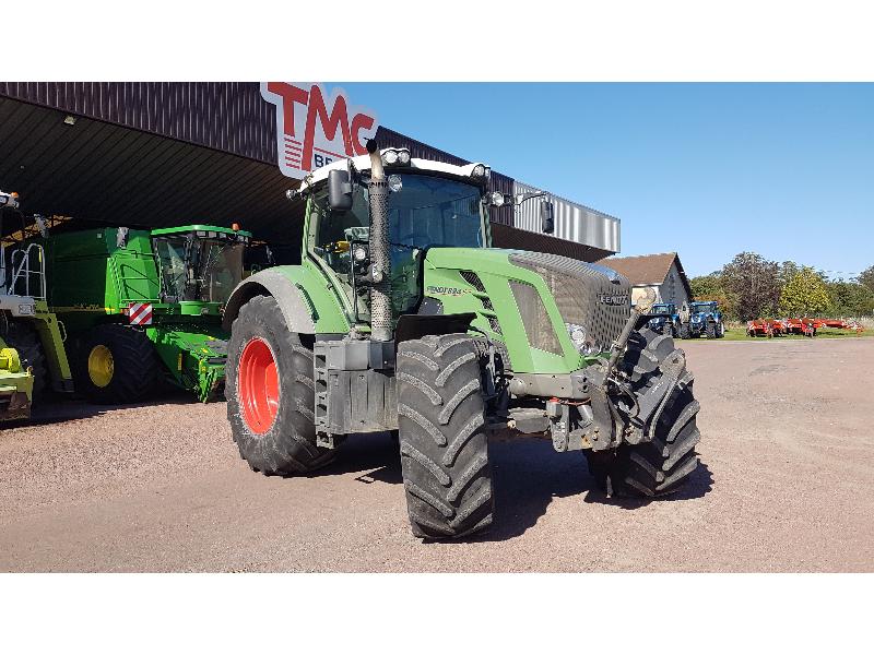 Tractor FENDT 824